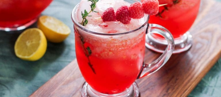 What Alcohol Goes With Lemonade (Best Alcoholic Drinks With Lemonade ...