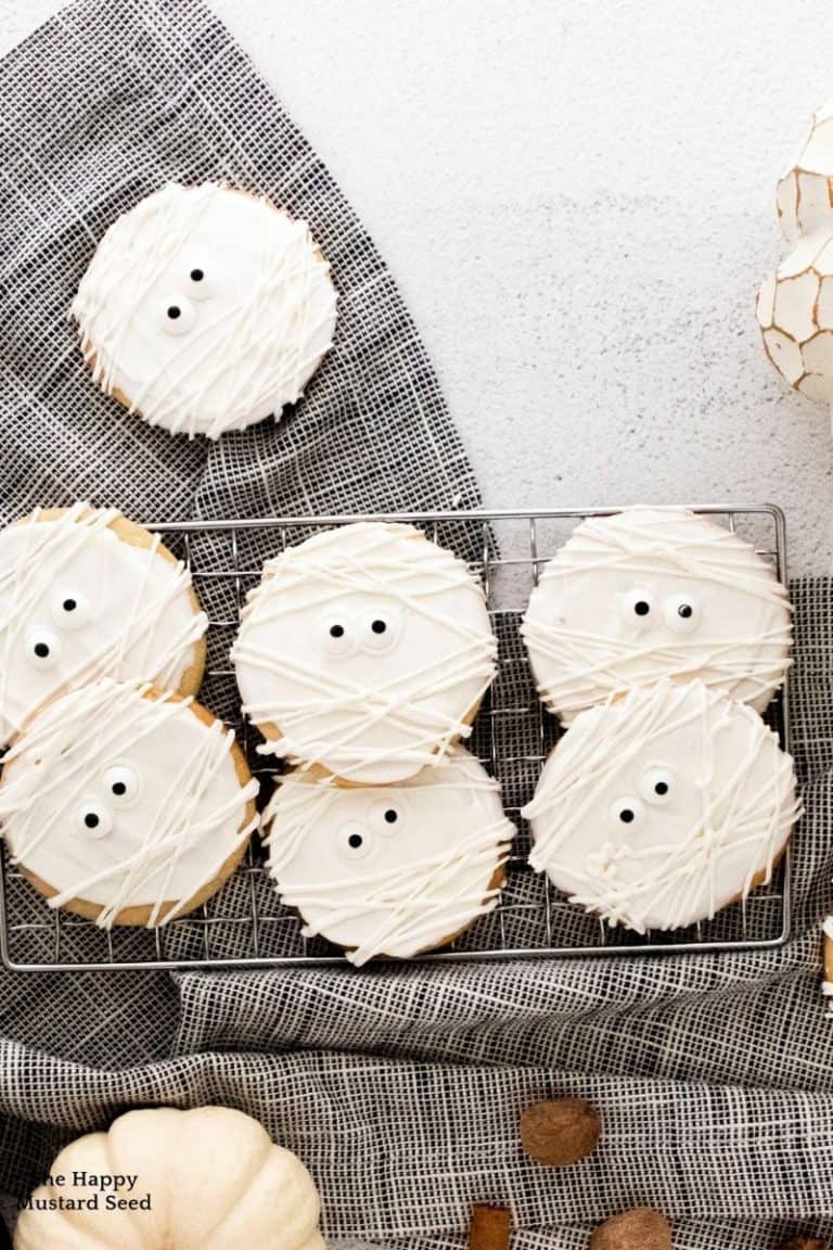 Easy Mummy Shortbread Cookies - The Happy Mustard Seed